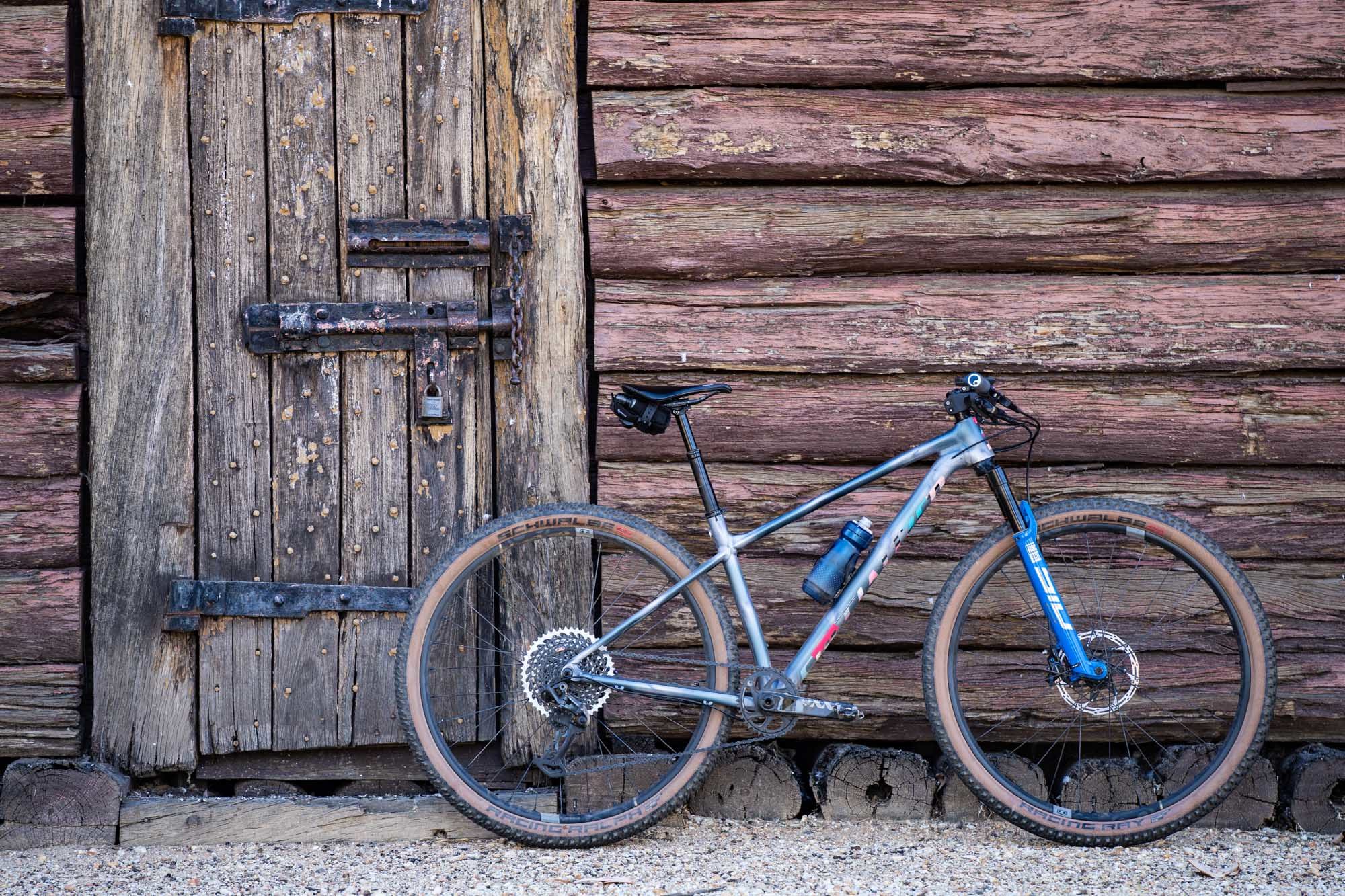 TESTED: Specialized SWAT bib knicks