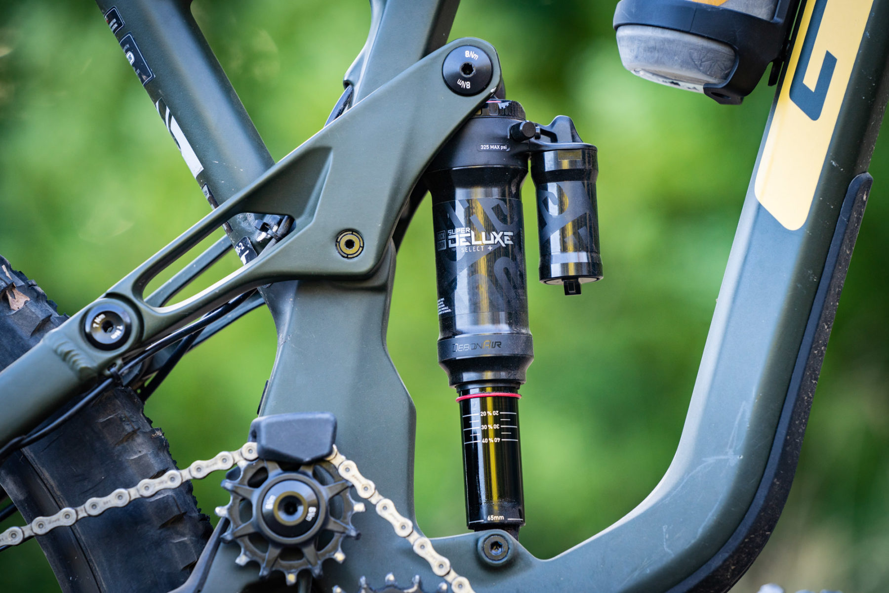 2022 GT Force Review | A high pivot bruiser that eats rocks for breakfast!