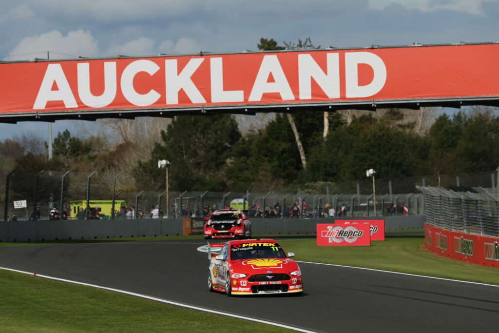 Shell V-Power Racing Team lead the way at Pukekohe - Repco Garage