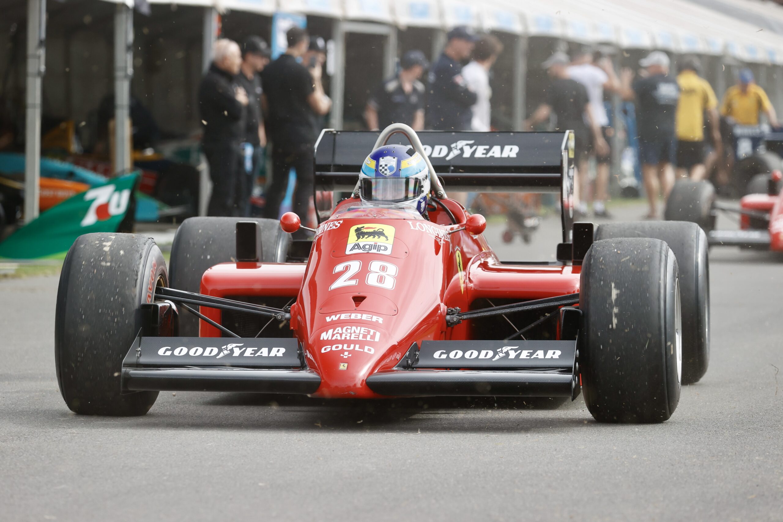 New LED screens welcome Repco Bathurst 1000 fans to the circuit - Repco ...