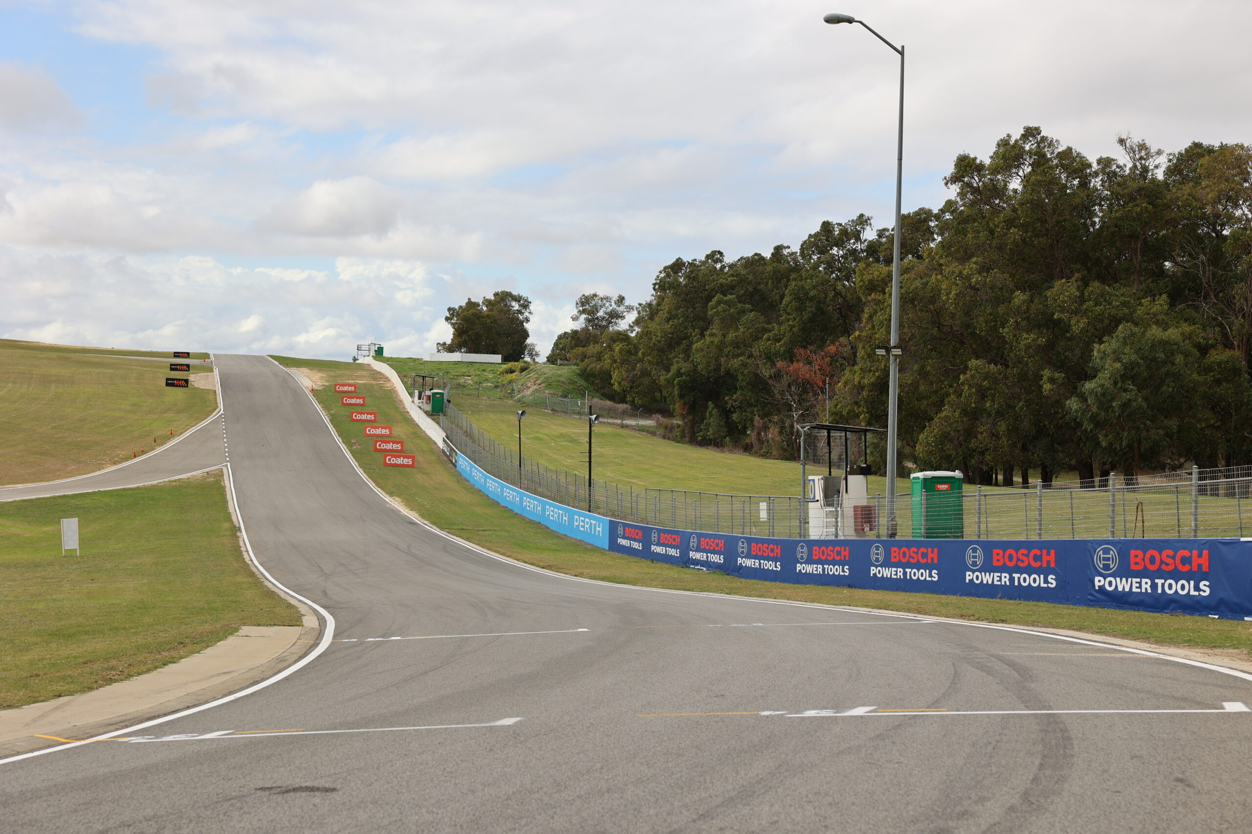 DJR Supercars Preview, Round 10, Pukekohe Park Raceway - Repco Garage