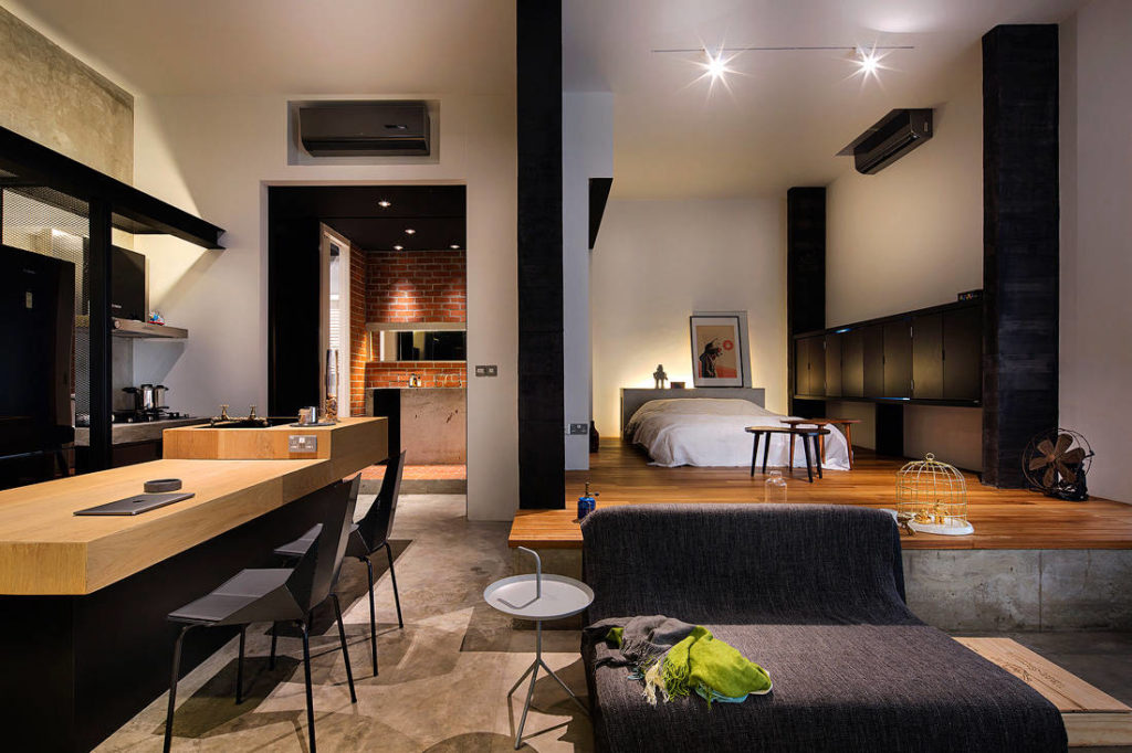 An open-plan labyrinth that takes open-concept living to another level ...