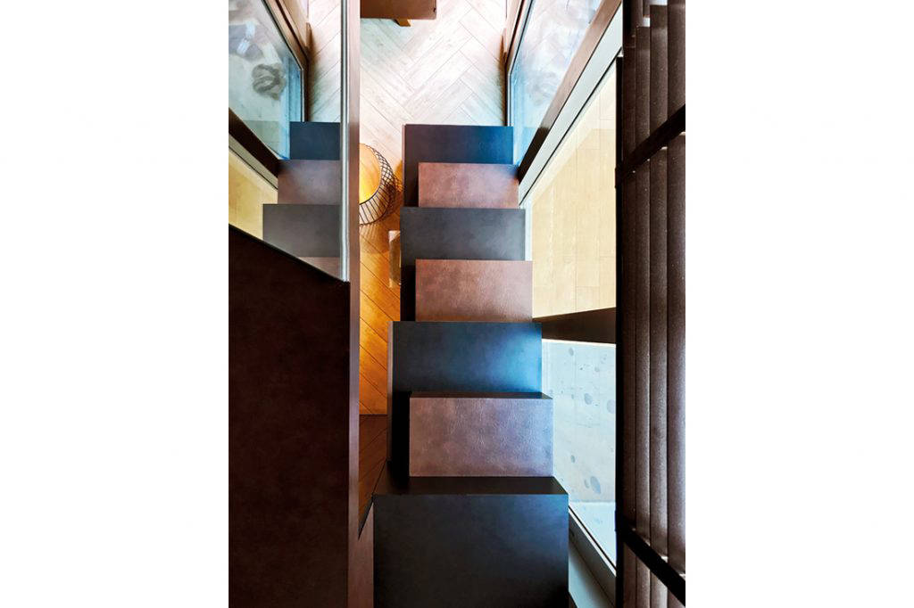 Modern grandeur in a tiny studio apartment | Lookbox Living