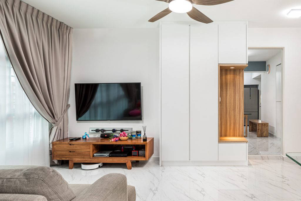 Open and closed spaces meet fluidly in this HDB flat | Lookbox Living