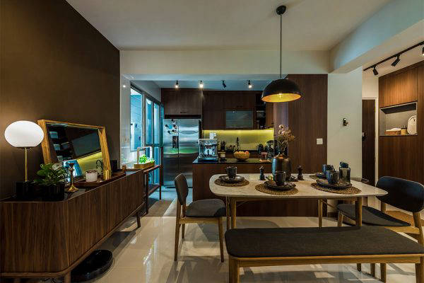 A handsome flat in dark, beautiful shades | Lookbox Living