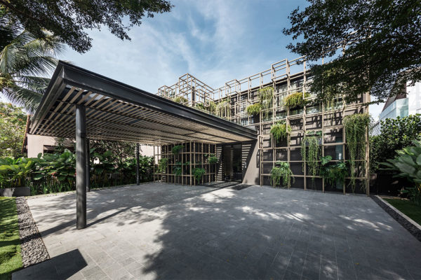 A high-rise garden home that's one of a kind | Lookbox Living