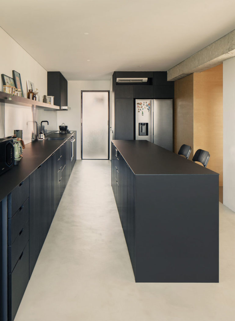 In this flat, the corridor is the star of the show | Lookbox Living