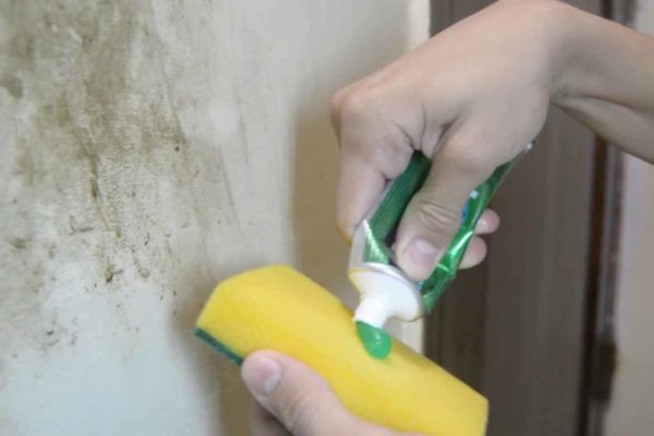 How to Clean Walls