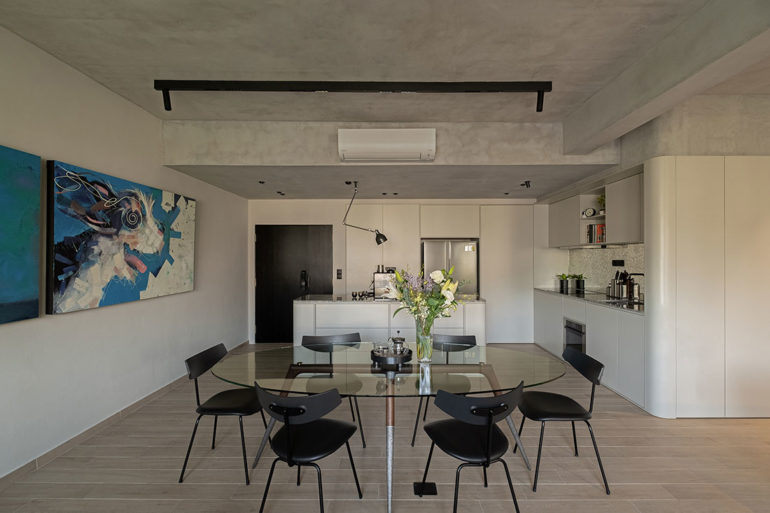 In this flat, the corridor is the star of the show | Lookbox Living