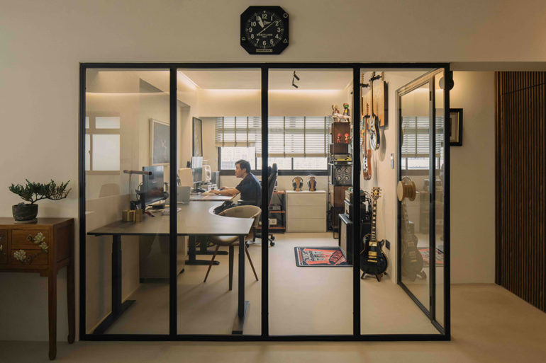 A flat with hidden rooms | Lookbox Living