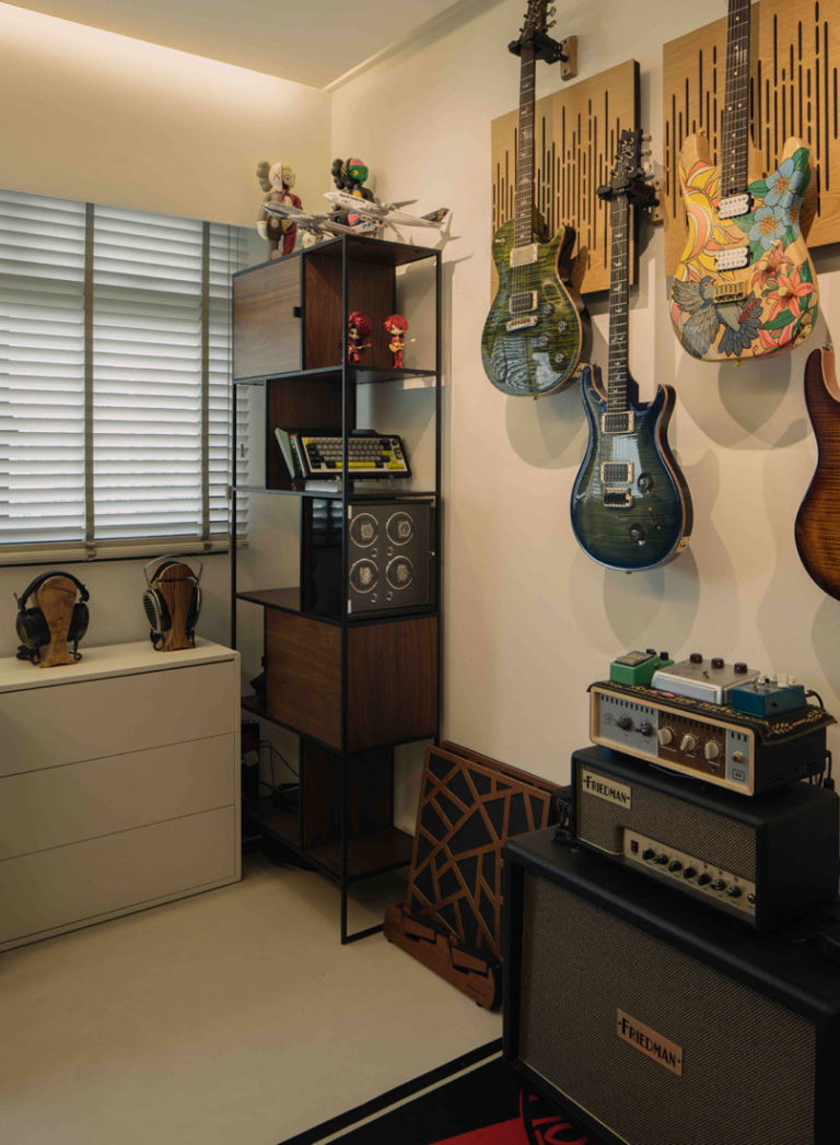 A flat with hidden rooms | Lookbox Living