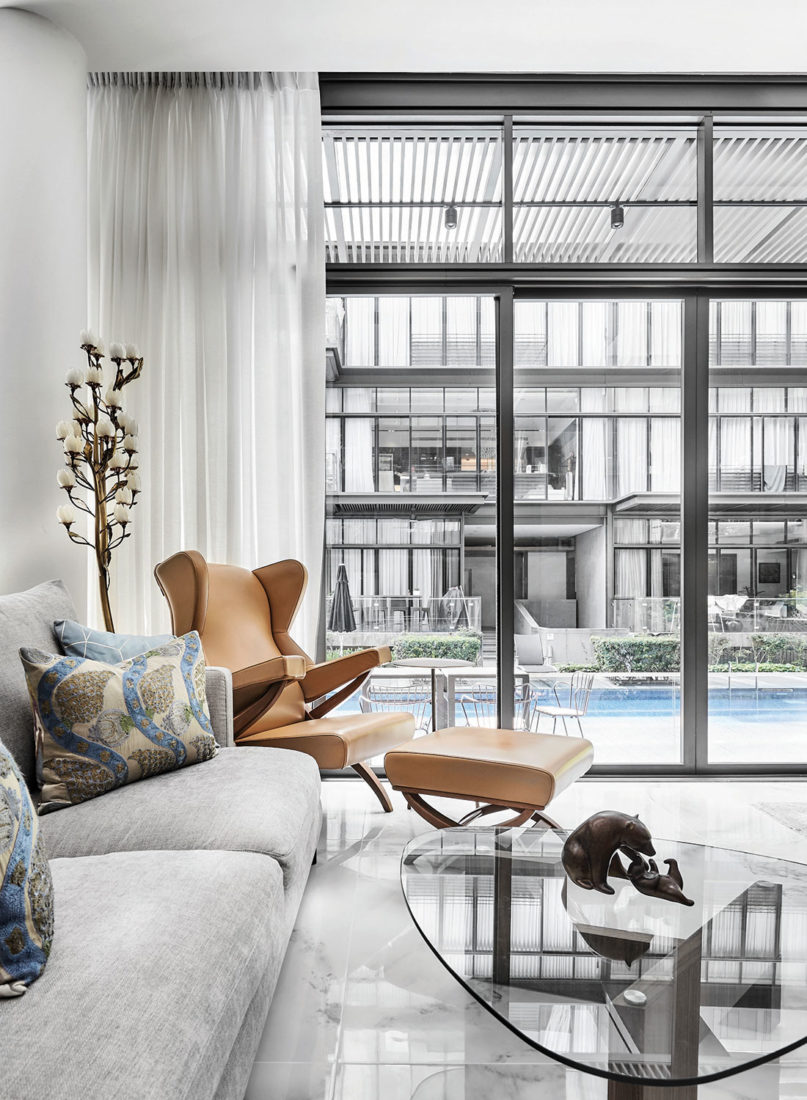 Condo life by the pool | Lookbox Living