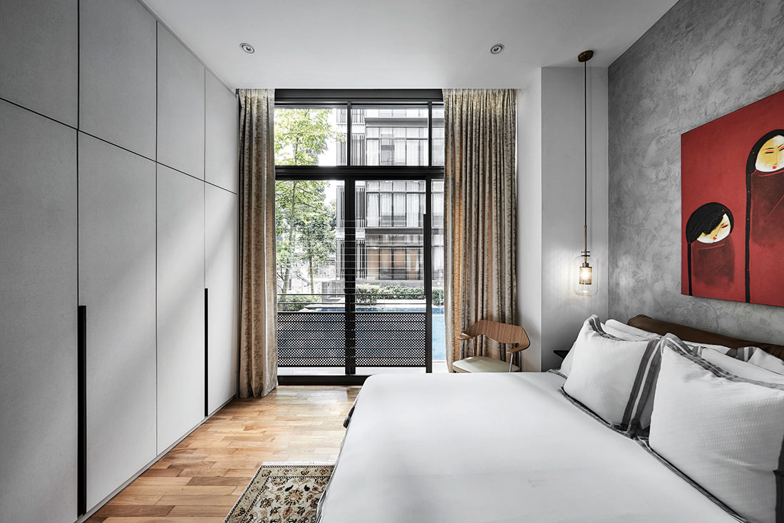 Condo life by the pool | Lookbox Living