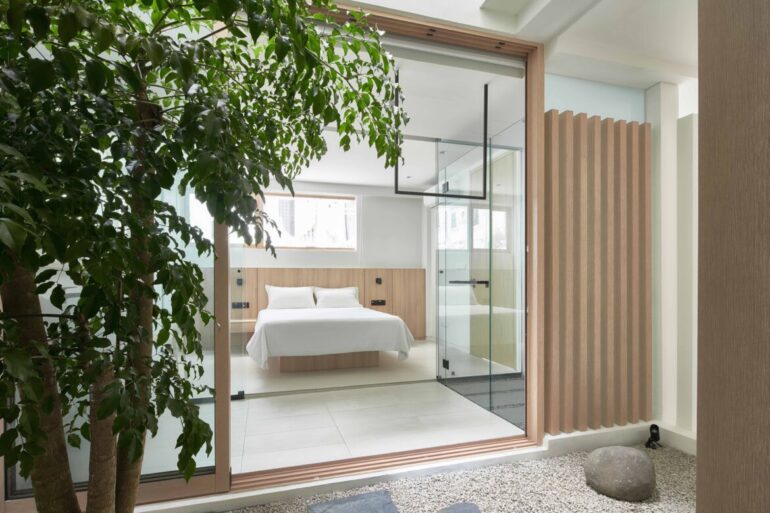 This house by HYLA Architects has been sculpted as a piece of art ...