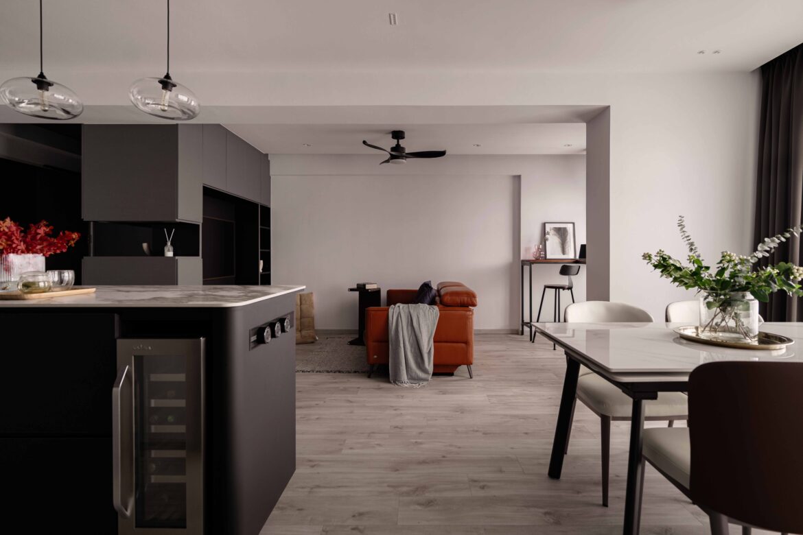 Less is more in a modern minimalist flat | Lookbox Living