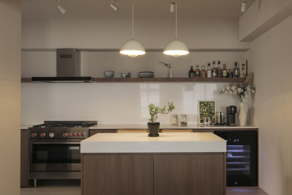 Coveside living by Craftsmen Studio | Lookbox Living