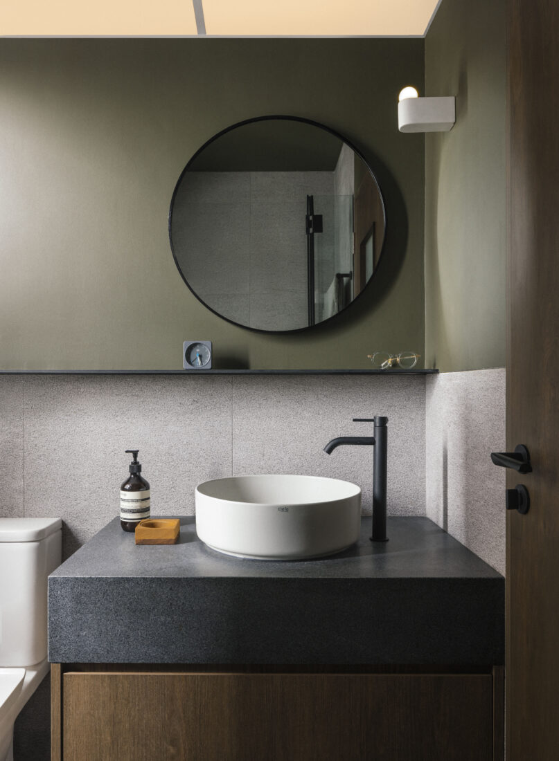 The home of art collectors | Lookbox Living