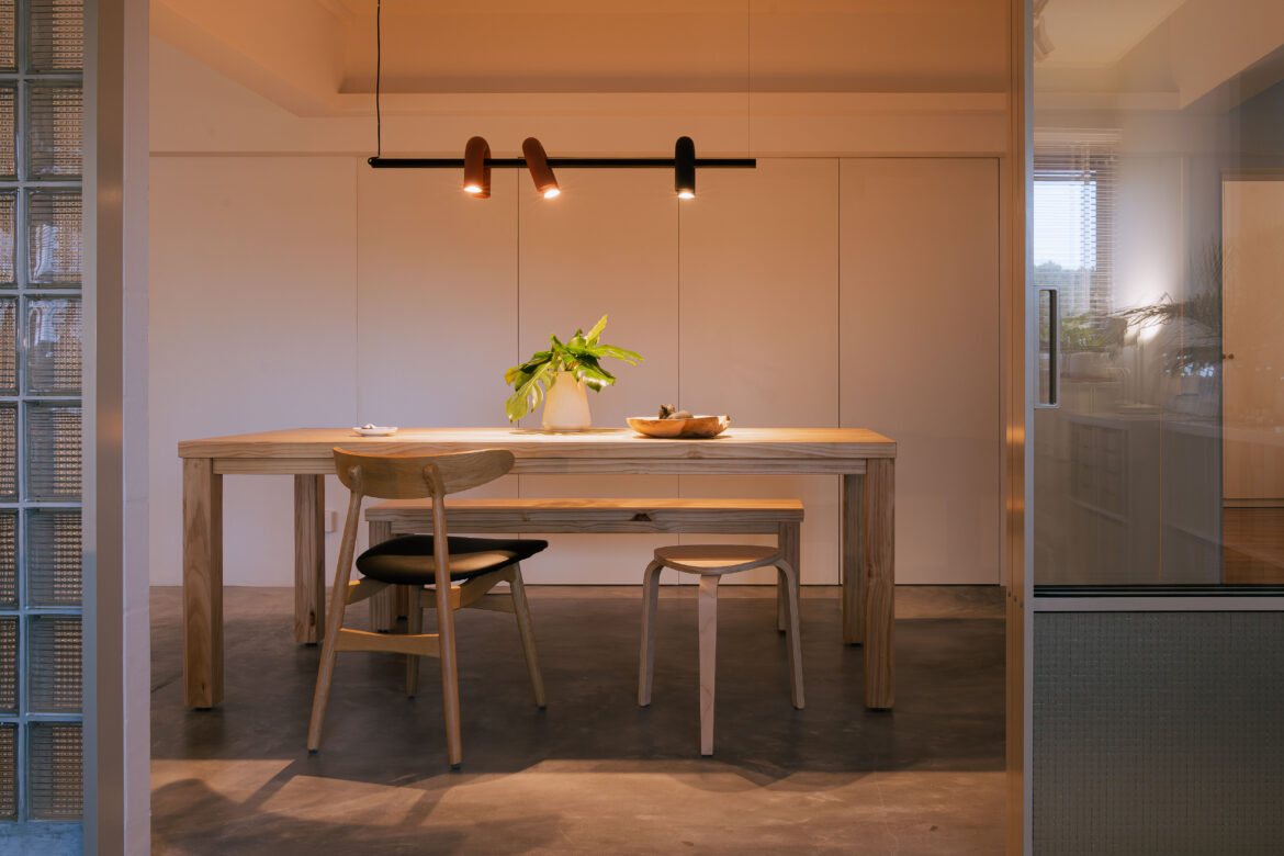 Spotty House by OMG Atelier | Lookbox Living