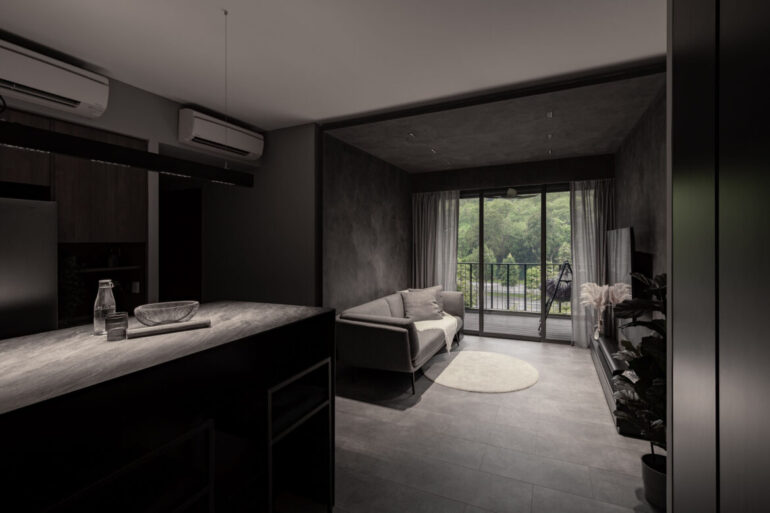 An unusual apartment with a dark theme | Lookbox Living