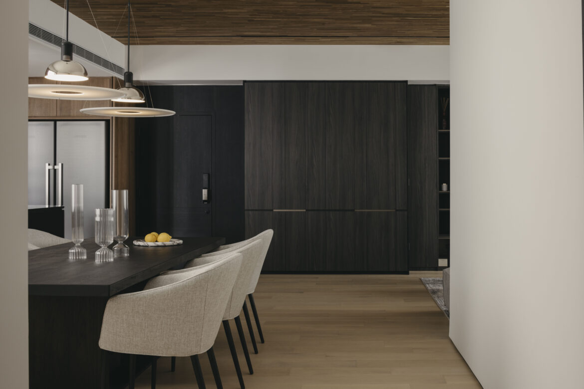 The beauty of wood at Botanic Gardens Mansion | Lookbox Living