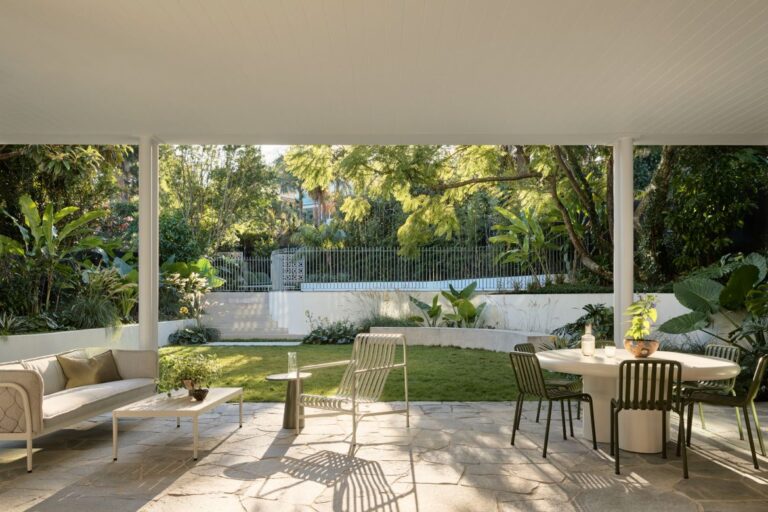 This house by HYLA Architects has been sculpted as a piece of art ...