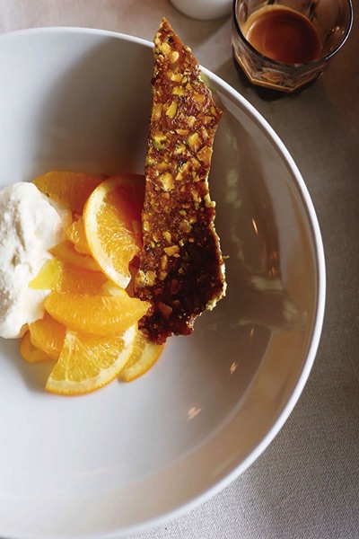 uccello Wedding Venue | Destination Wedding at Home | ivy