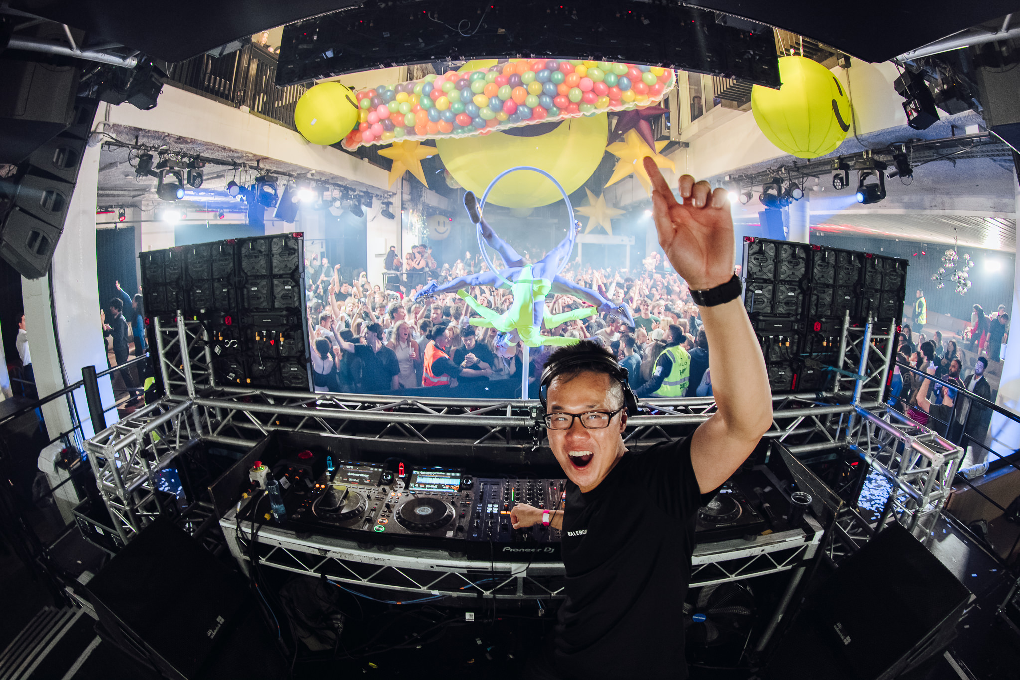 ivy Thursdays Club | Sydney’s biggest Thursday night party