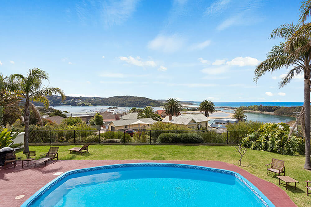 The Whale Inn | Narooma Accommodation | Merivale