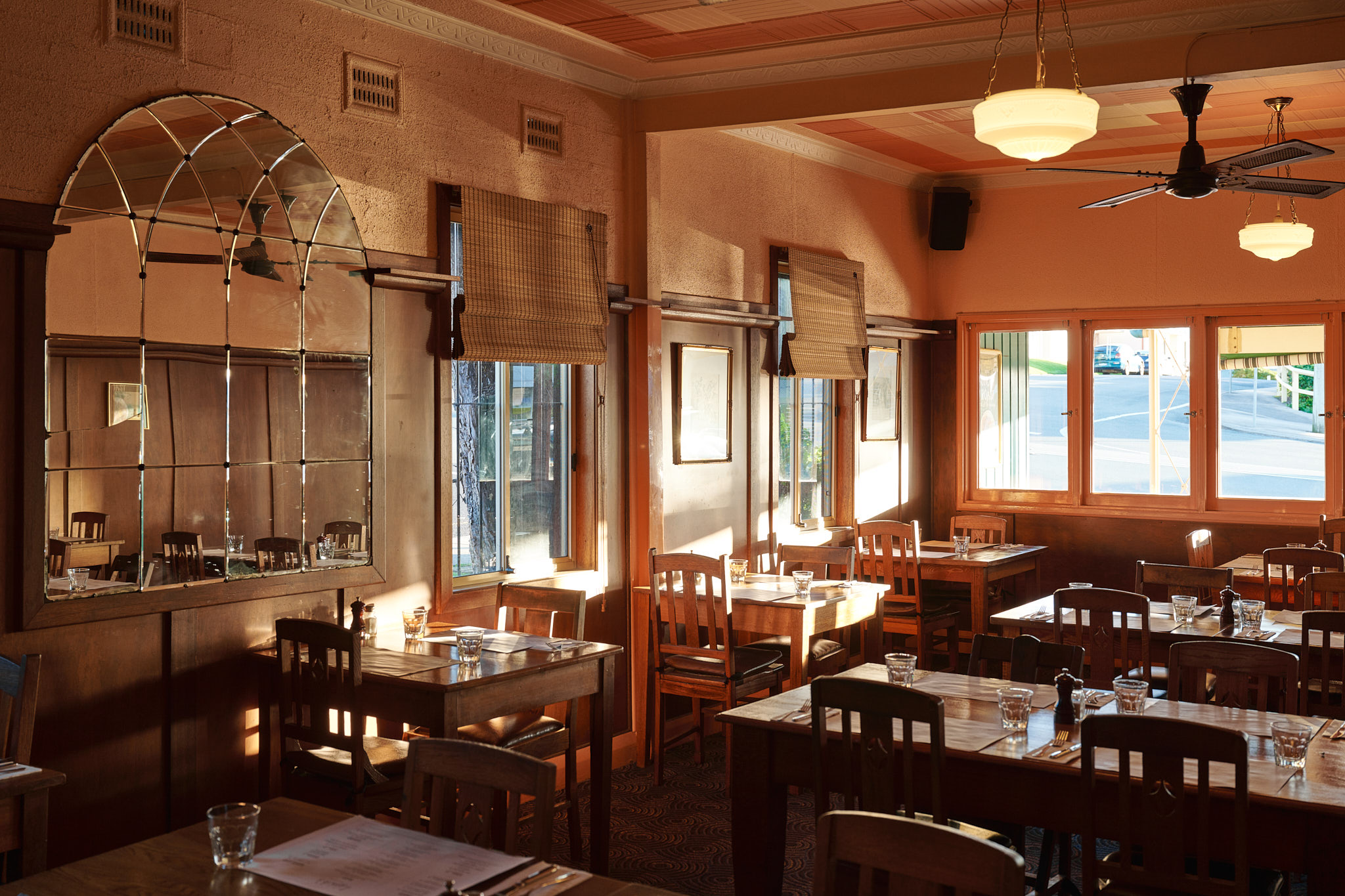 What’s On | Lynch’s Hotel | Narooma | Merivale