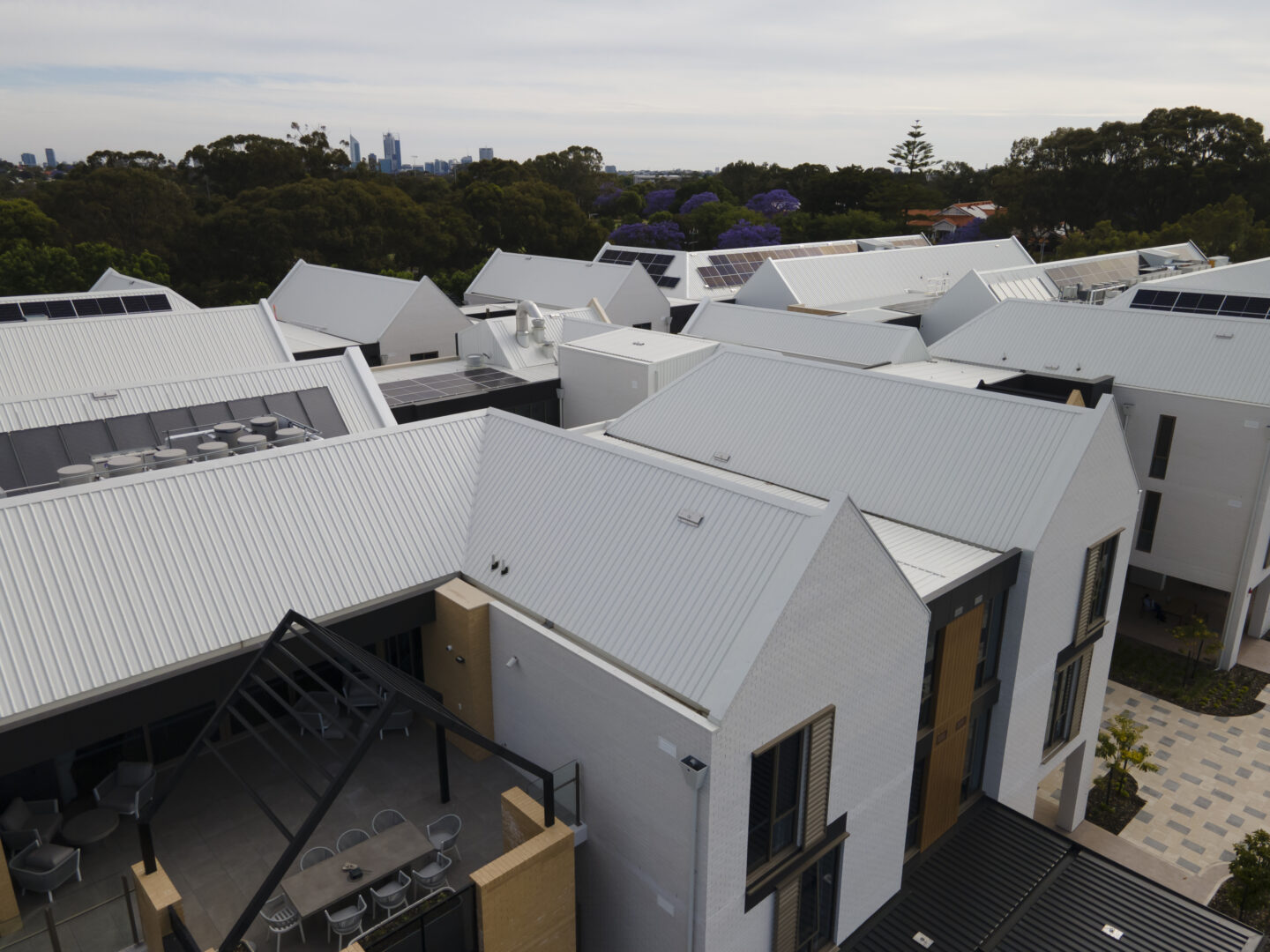 Roofeze | Commercial Projects