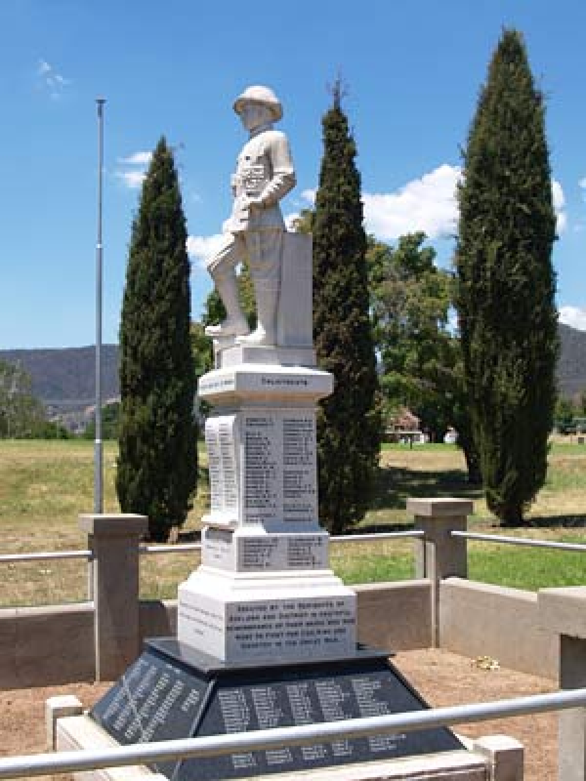 Adelong War Memorial | NSW War Memorials Register