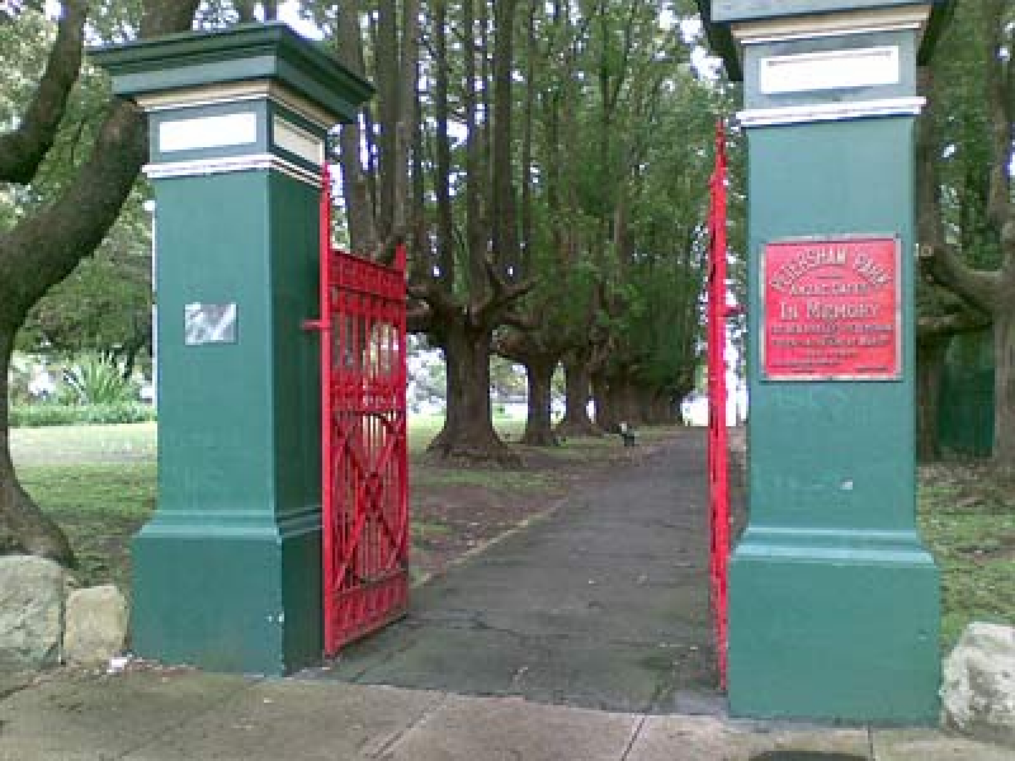 Petersham Park ANZAC Gates | NSW War Memorials Register