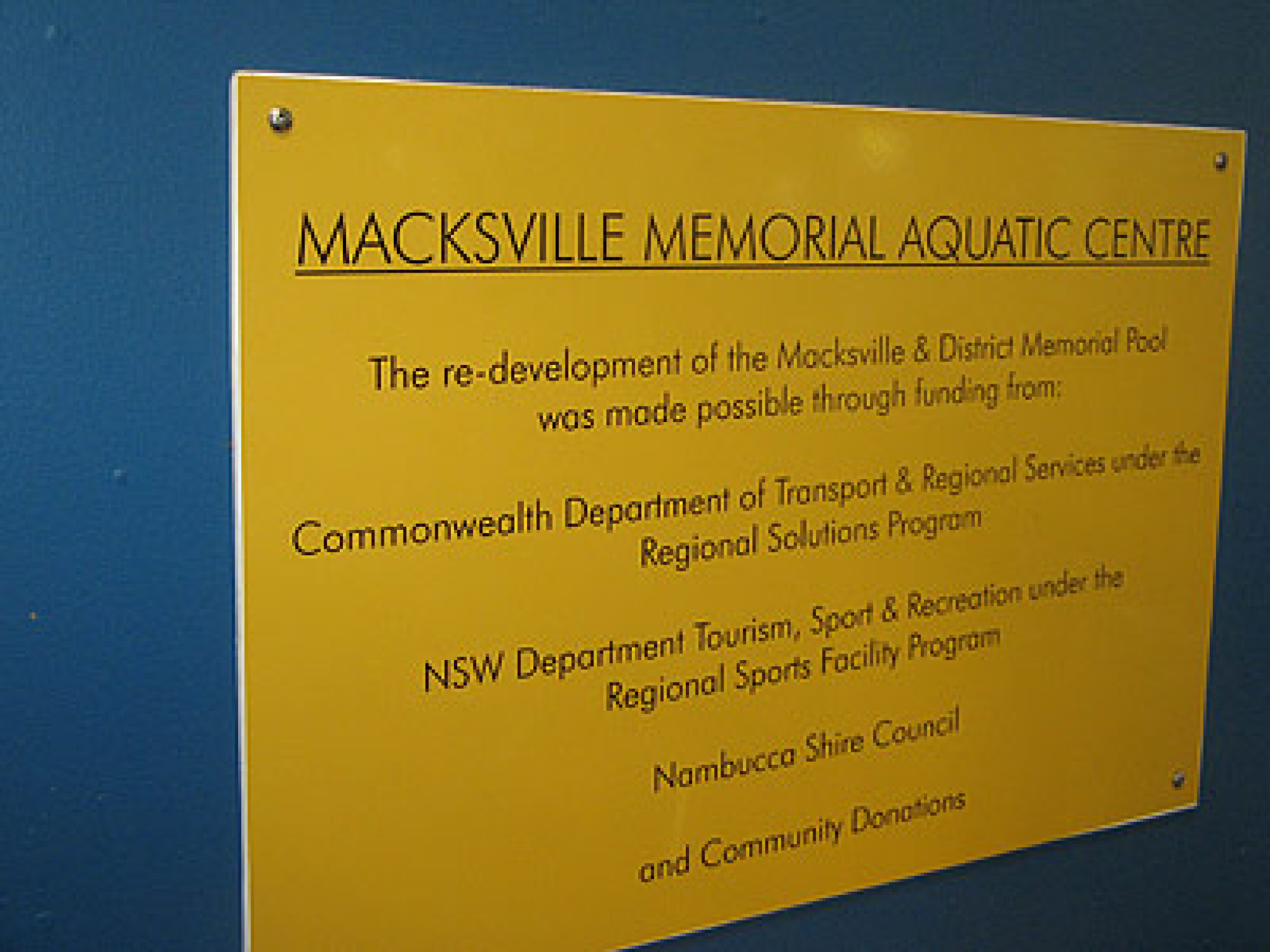Macksville Memorial Aquatic Centre | NSW War Memorials Register