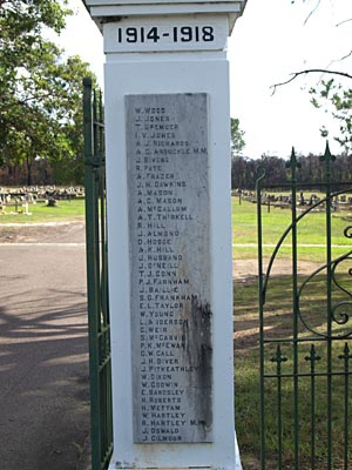 Aberdare Cemetery First World War Memorial Gates | NSW War Memorials ...