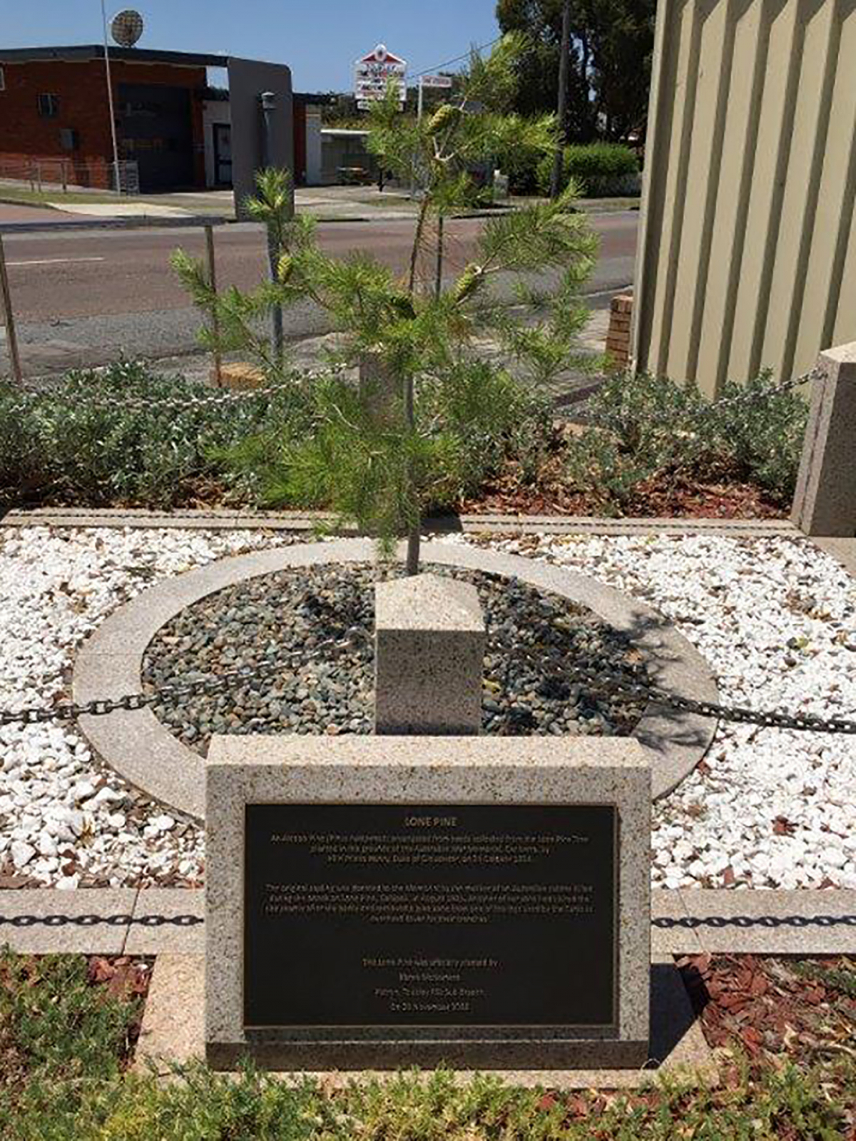 Toukley RSL sub-Branch Cenotaph | NSW War Memorials Register