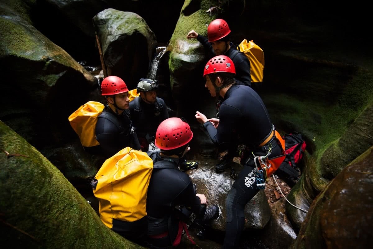 7 Awesome Outdoor Jobs for an Adventure Career - We Are Explorers