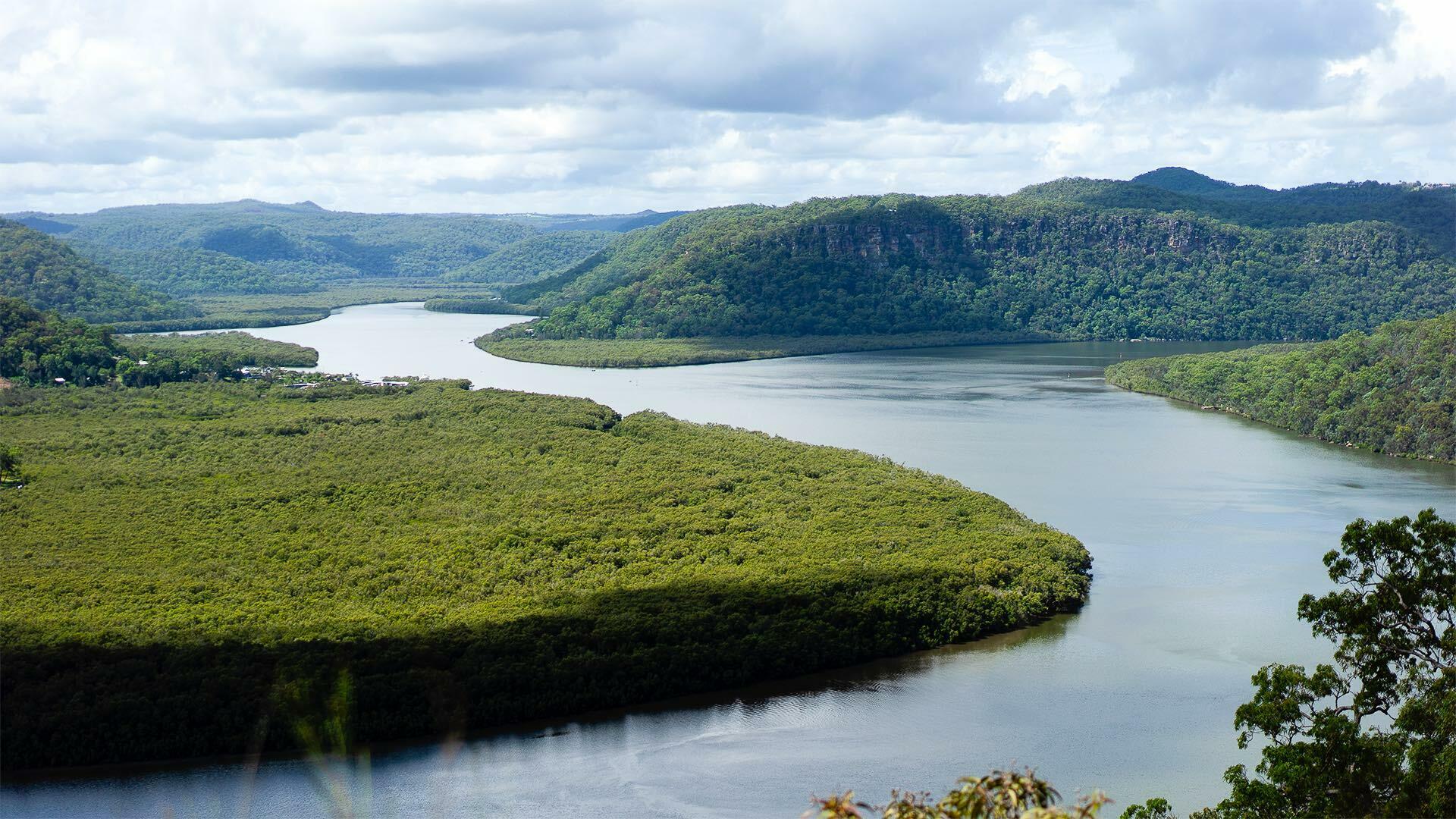 Canoelands Ridge Walking Track to Gentlemans Halt Campground - We Are ...