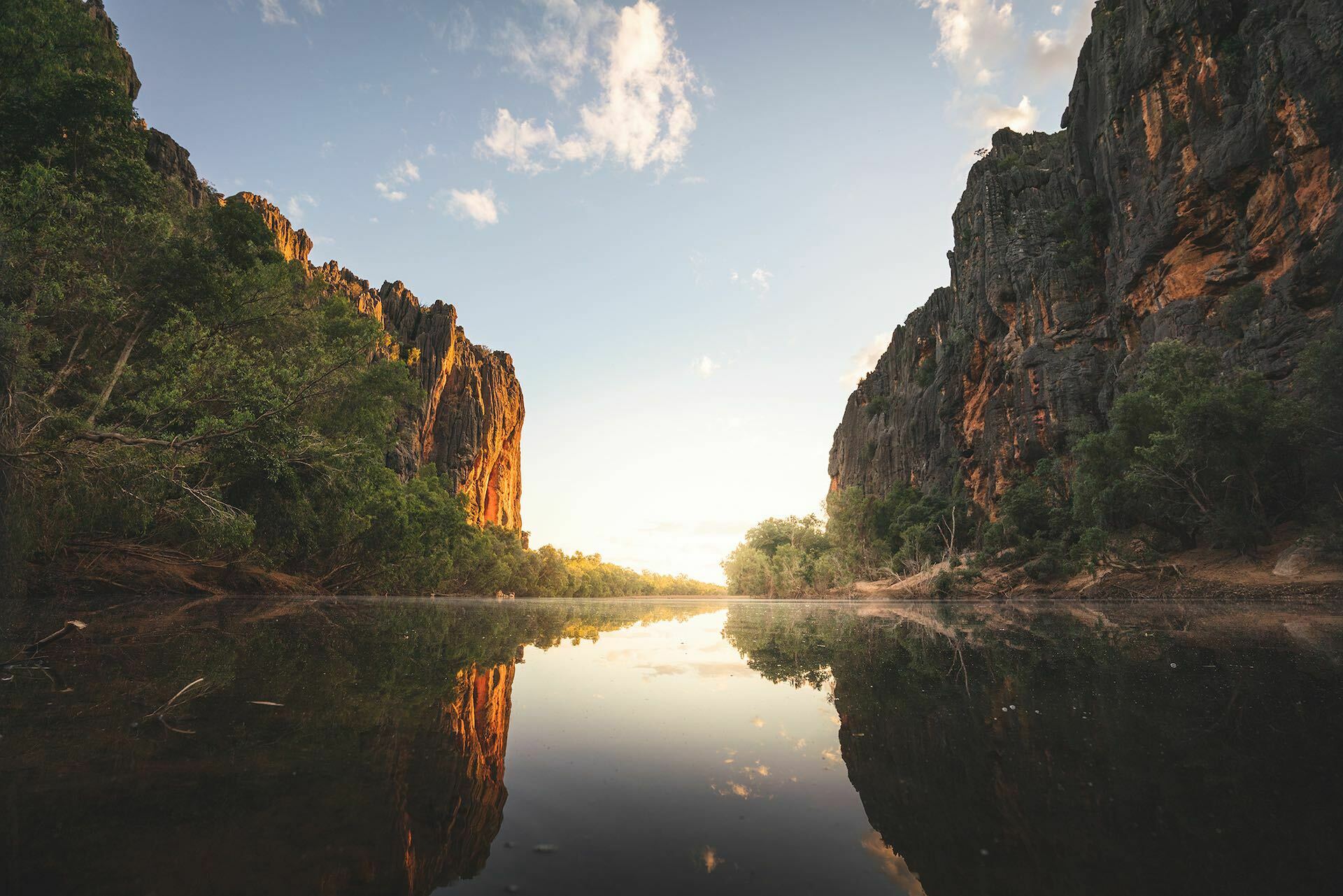 The Incredible Wildlife of Windjana Gorge - We Are Explorers