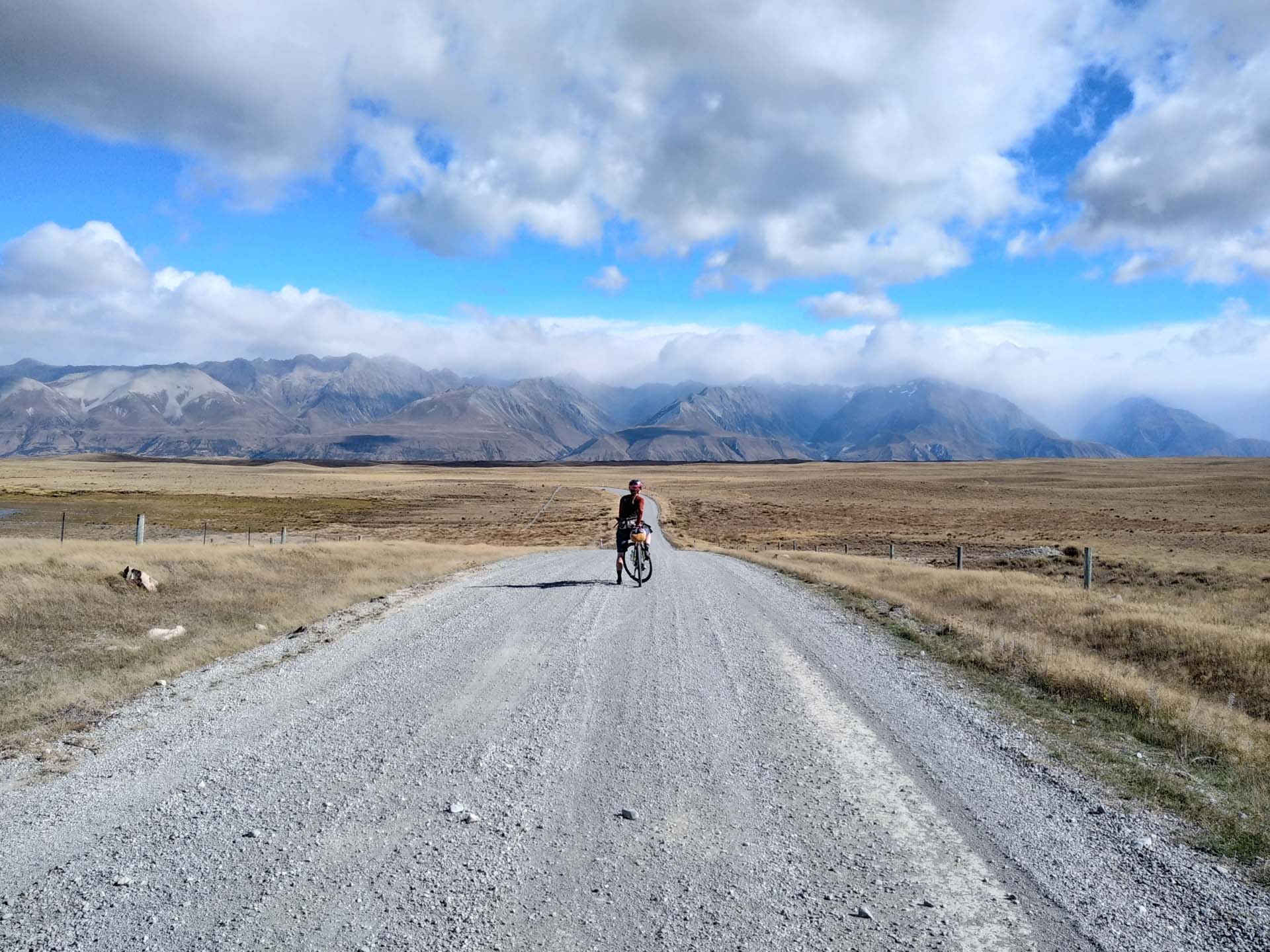 Alps 2 Ocean Cycle Trail: A Guide to Riding This Iconic New Zealand ...