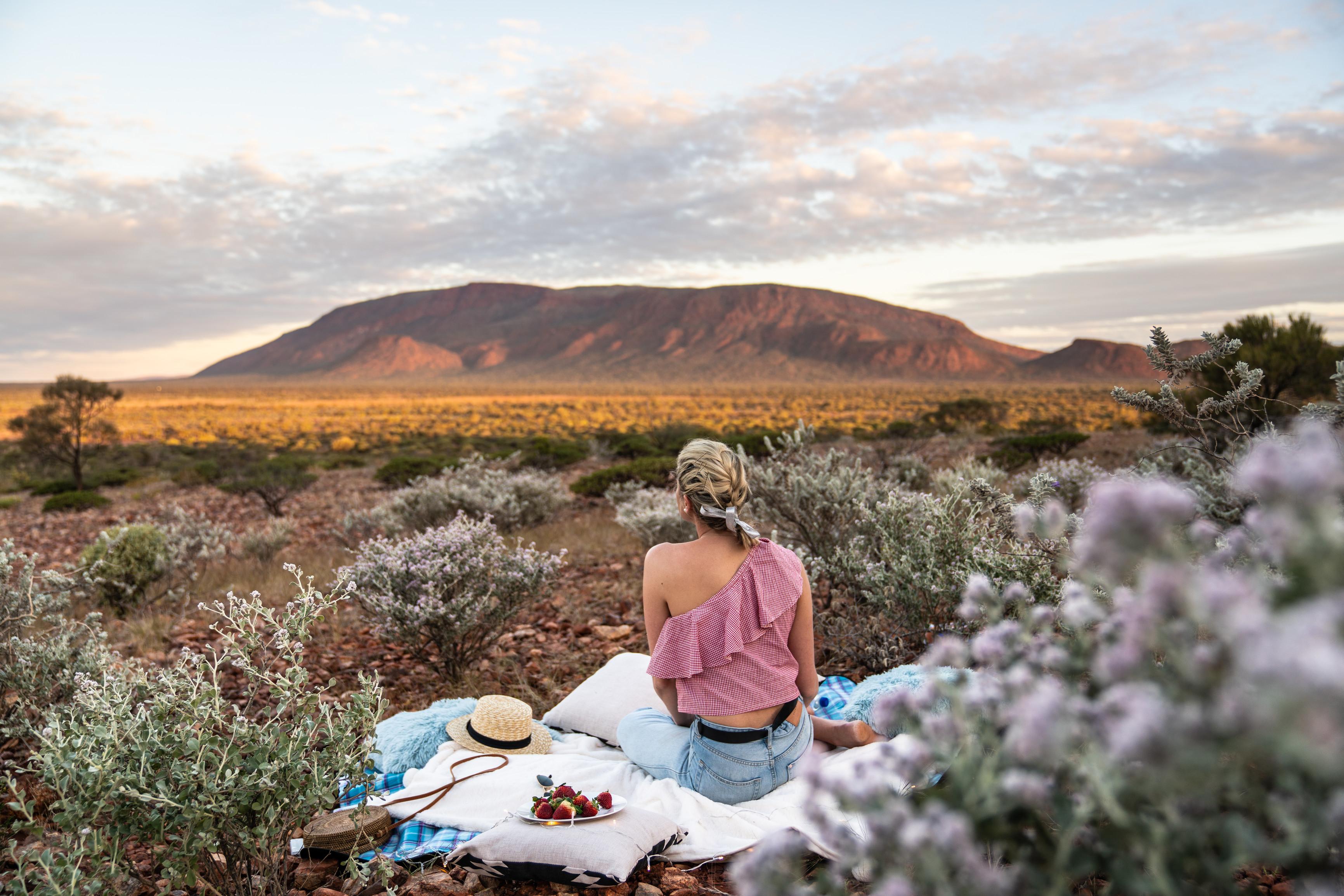 Explore Travel | Your Next Dream Holiday | Australia's Golden Outback